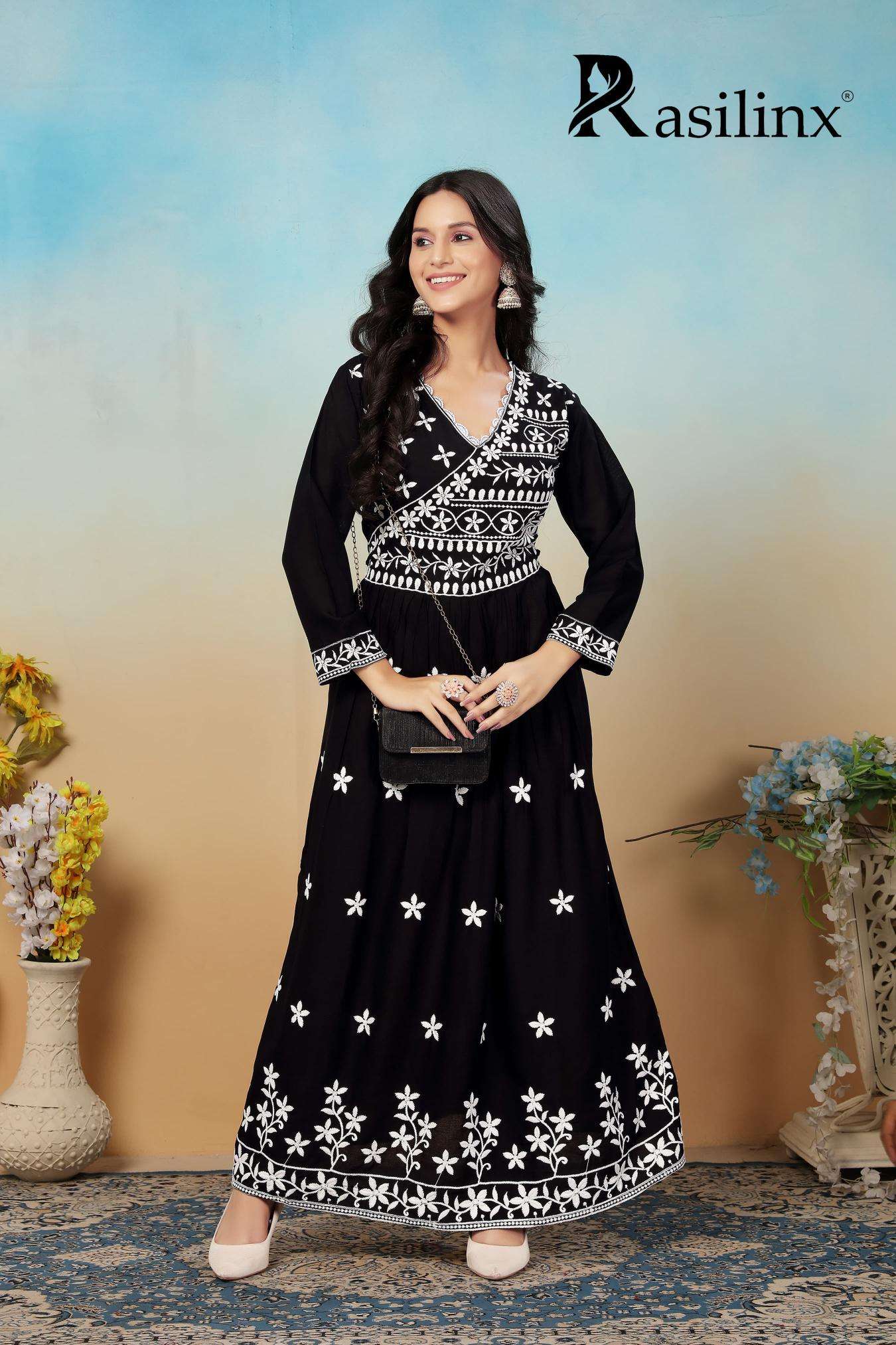 Rasili Nx Sui Dhaga Vol 4 Bulk Kurtis in Mumbai